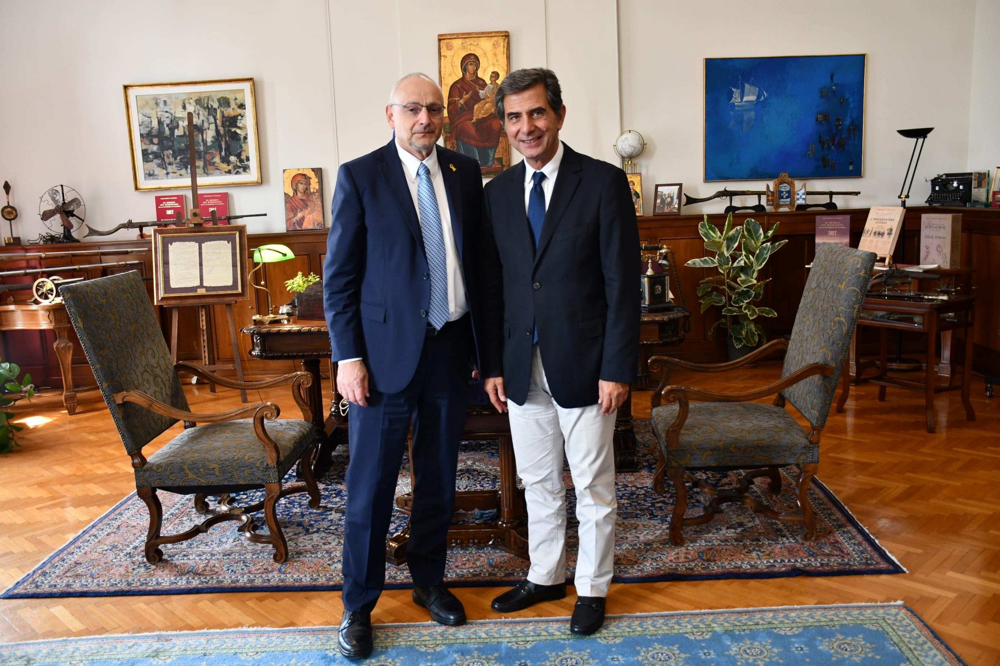 Διαδοχικές συναντήσεις του ΥΜΑΘ Κωνσταντίνου Π. Γκιουλέκα με τους ...